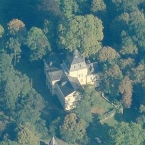 Eller Castle in Düsseldorf, Germany - Virtual Globetrotting