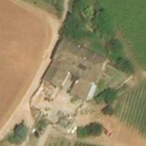 Massive boulder destroys Italian farm home in Ronchi, Italy - Virtual ...