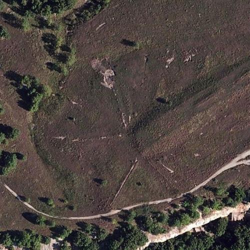 'Effigy Tumuli' by Michael Heizer in Ottawa, IL - Virtual Globetrotting