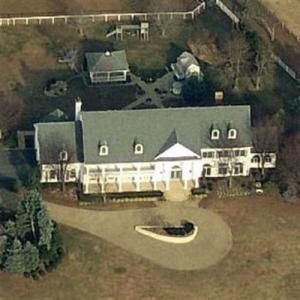 Jon Stewart's House and Second Animal Sanctuary - Virtual Globetrotting