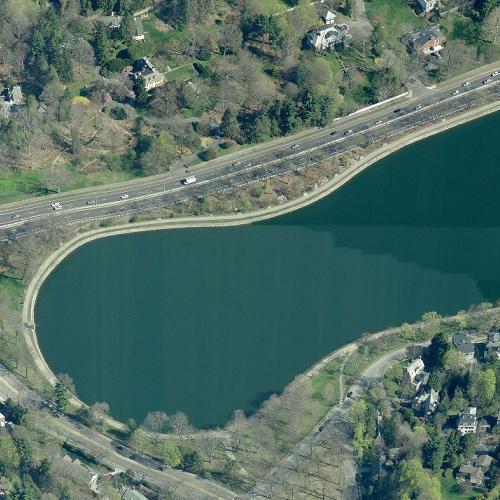 Reservoir Park in Brookline, MA (Google Maps)