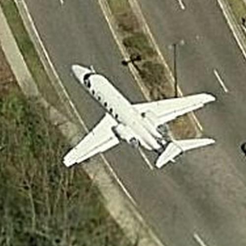 Small jet in flight in Charleston, SC (Google Maps)