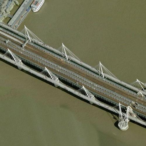 Hungerford Bridge and Golden Jubilee Bridges in London, United Kingdom ...