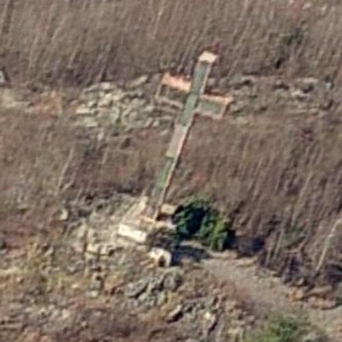 Cross of Holy Land USA (abandoned) in Waterbury, CT (Bing Maps)
