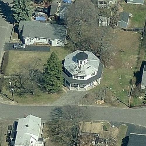 Enoch Fuller House in Stoneham, MA (Google Maps)