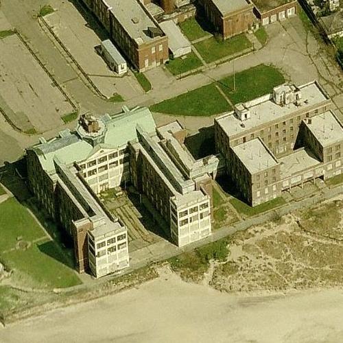Neponsit Beach Hospital in New York City, NY (Google Maps)
