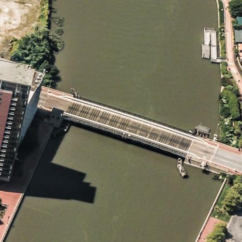 South Market Street Bridge in Wilmington, DE (Google Maps)