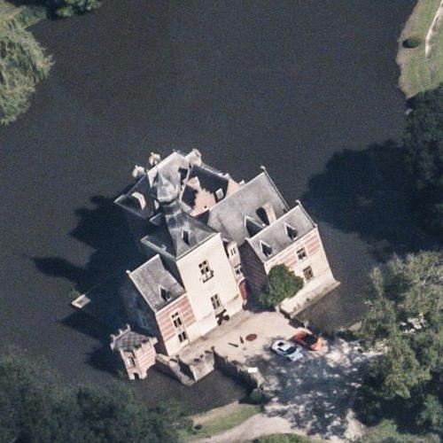 Rivieren Castle in Ganshoren, Belgium (Bing Maps) (#2)