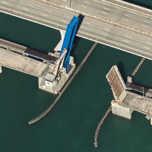 Old Port Bridge ("Dexter") in Miami, FL - Virtual Globetrotting