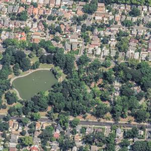 Bowne Park in New York, NY - Virtual Globetrotting