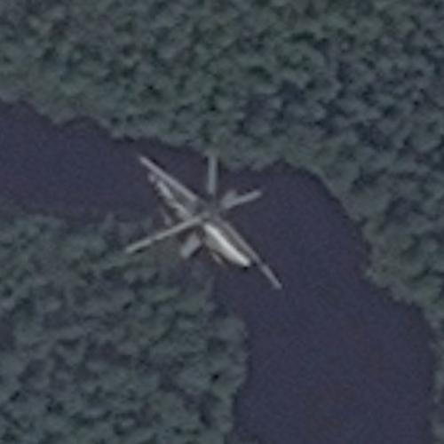 Mi-6 wreckage in Purpe, Russian Federation - Virtual Globetrotting