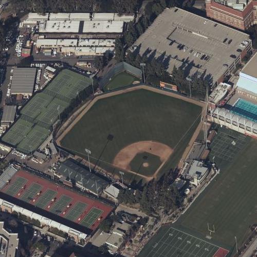 Dedeaux Field in Los Angeles, CA - Virtual Globetrotting