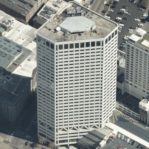 One Canal Place in New Orleans, LA - Virtual Globetrotting