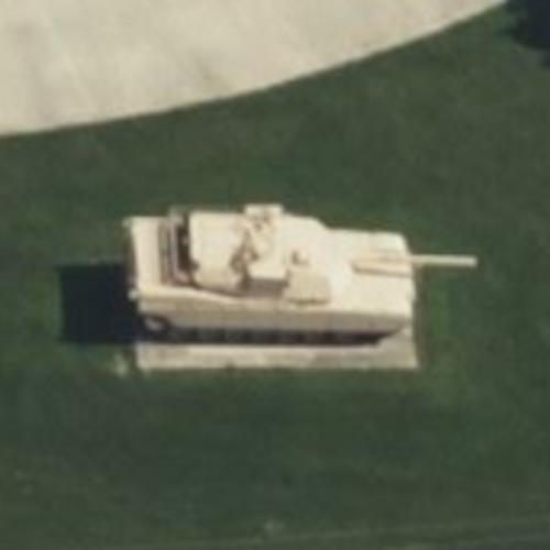 M1 Abrams in Springfield, IL (Google Maps) (#3)