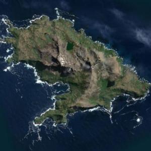 Annenkov Island in Annenkov Island, South Georgia and the South ...