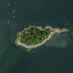 Raccoon Island in Quincy, MA - Virtual Globetrotting