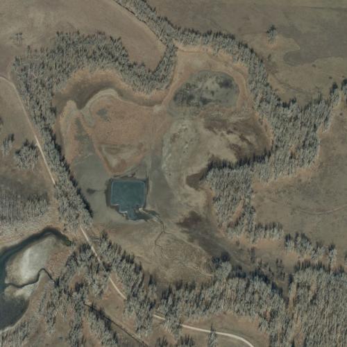 Upper Derby Lake in Commerce City, CO - Virtual Globetrotting