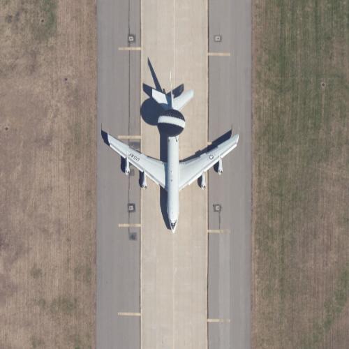 Boeing E-3 taxiing in Tinker AFB, OK (Google Maps)