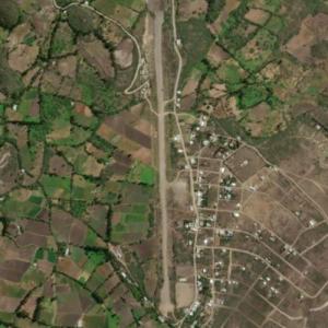 Huancabamba Airport in Huancabamba, Peru - Virtual Globetrotting