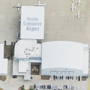 Austin Executive Airport in Manor, TX - Virtual Globetrotting
