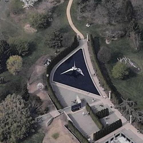 'Dorian' by Bruce Beasley in Hamilton Township, NJ - Virtual Globetrotting