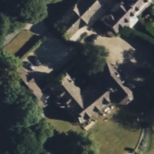Liam Gallagher' House in Coates, United Kingdom - Virtual Globetrotting